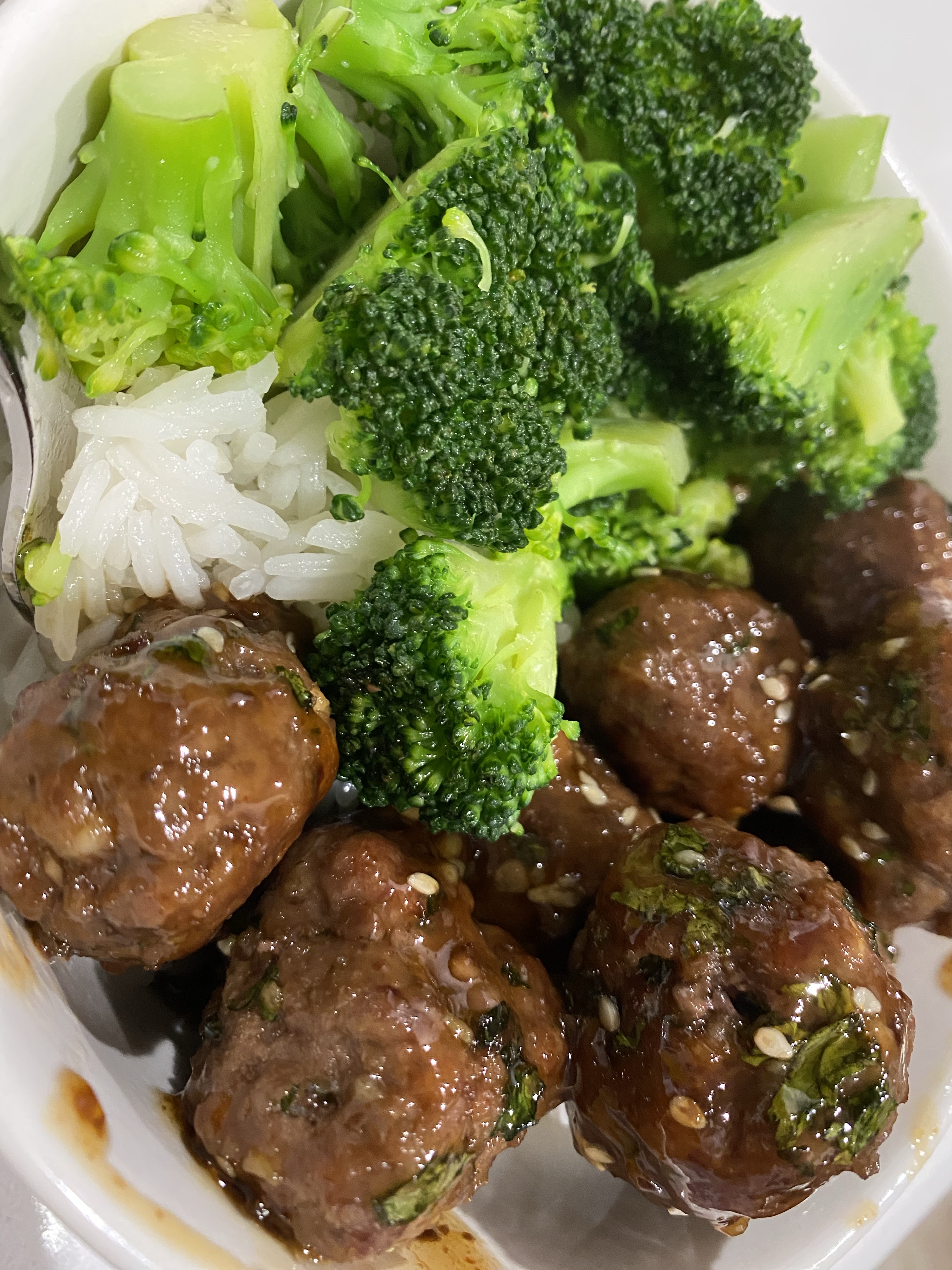 Asian Style Meatballs | TheCompanySheKeeps